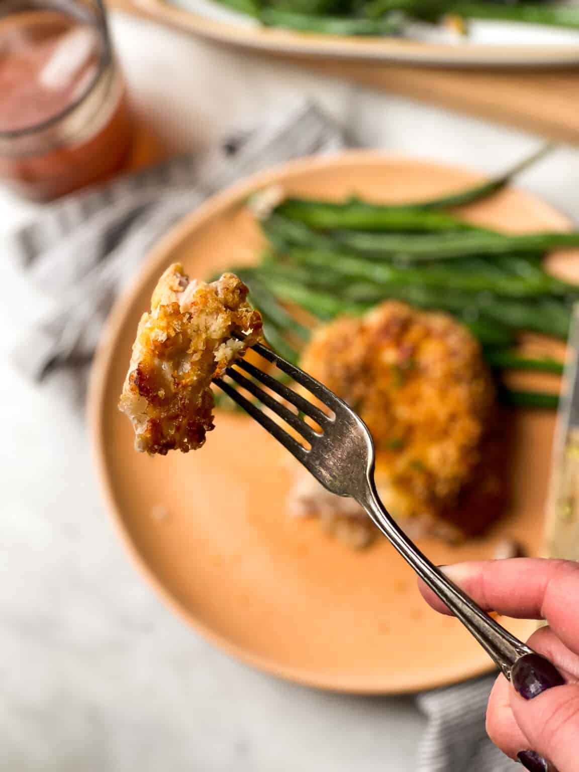 Best DANG Air Fryer Pork Chops and Green Beans - The Kitcheneer
